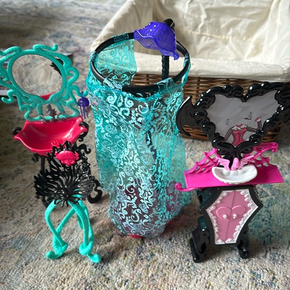 monster high | Toys | Monster High Bathroom Shower Set | Poshmark